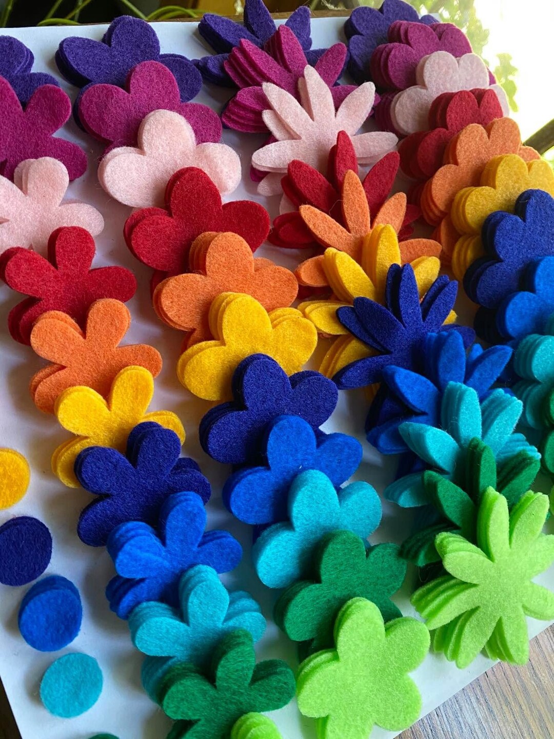 220 Piece Felt Flower Set Circus Colors Clown Colors Felt Flower Layers ...