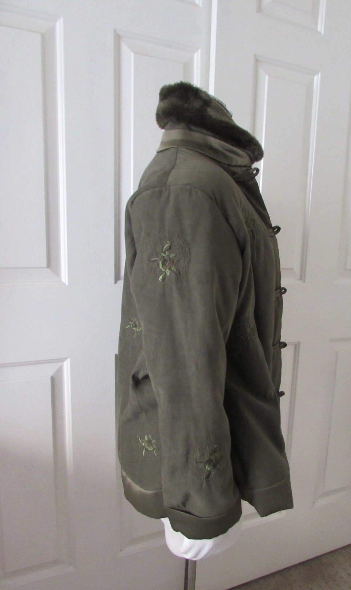 JACKET WOMANS ASIAN Inspired Green Embroidered detachable faux | Etsy