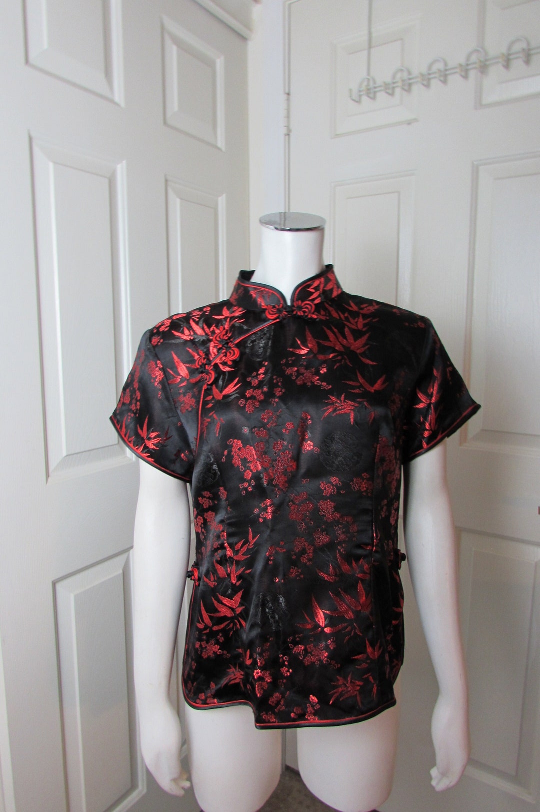 Asian Top Black Hot Pink Size Large Frog Button Detail - Etsy