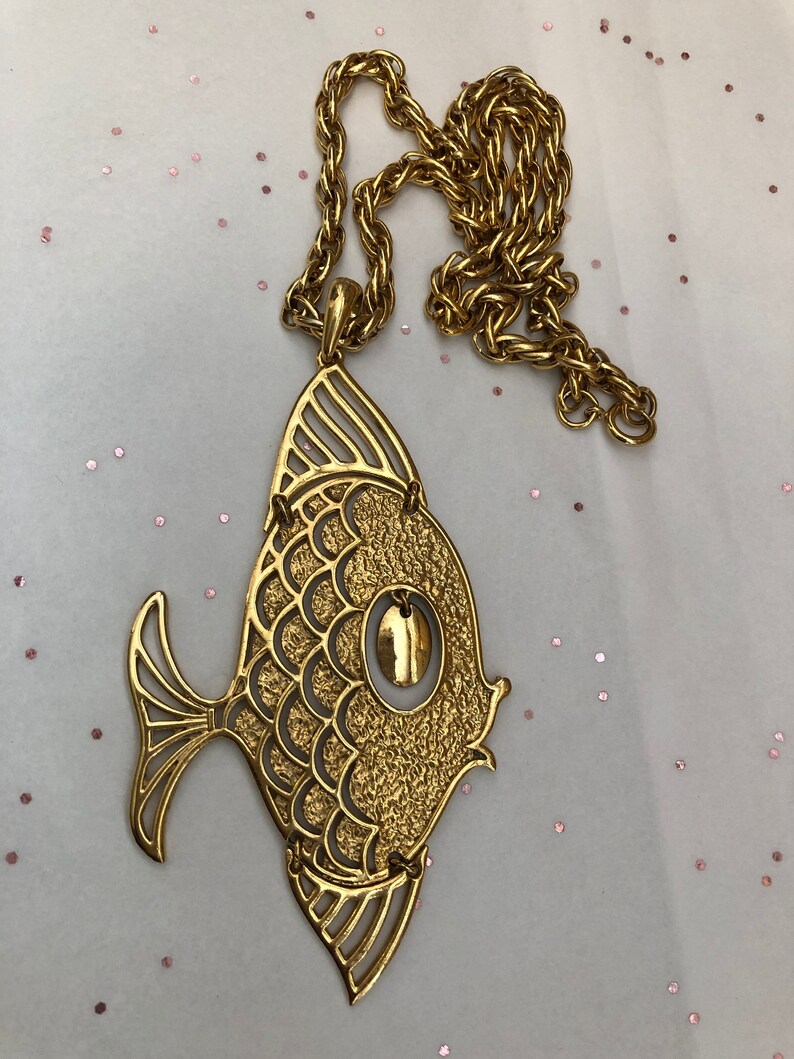 1970s Vintage FISH Pendant NECKLACE Novelty Fish Pendant - Etsy