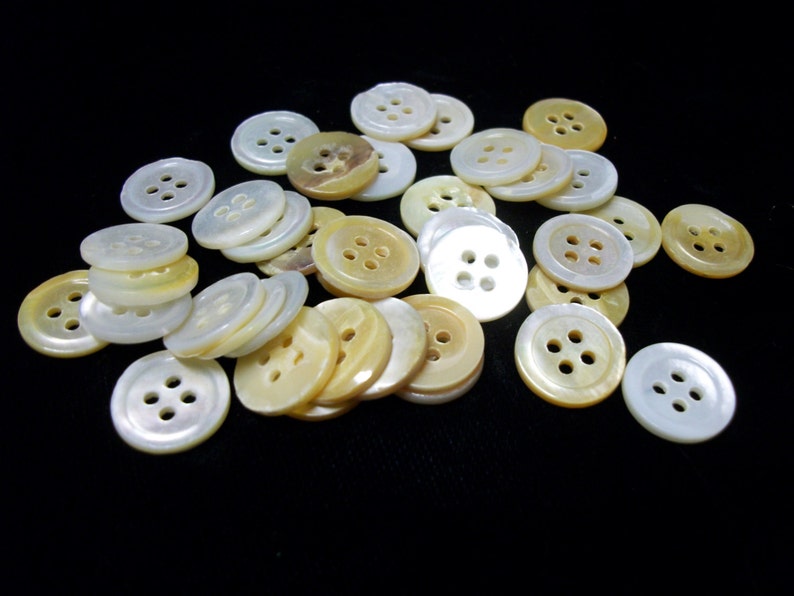 New 75 Vintage White Troca Shell Buttons 3/4 4-hole - Etsy
