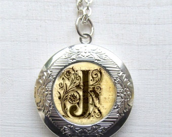 Initial locket | Etsy