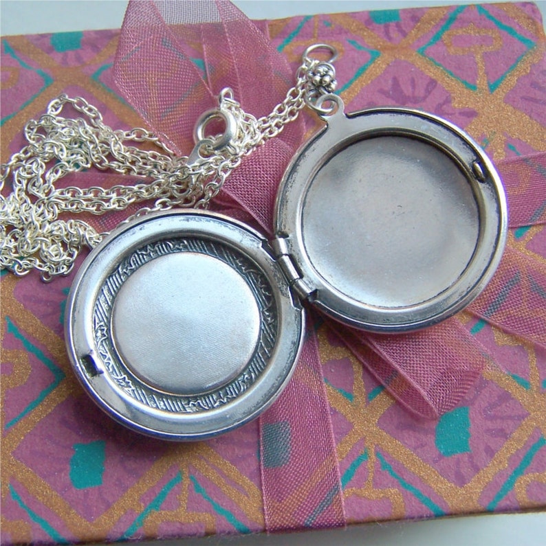 Full Moon Necklace, Photo Locket, Moon Locket, Locket Necklace, Moon ...