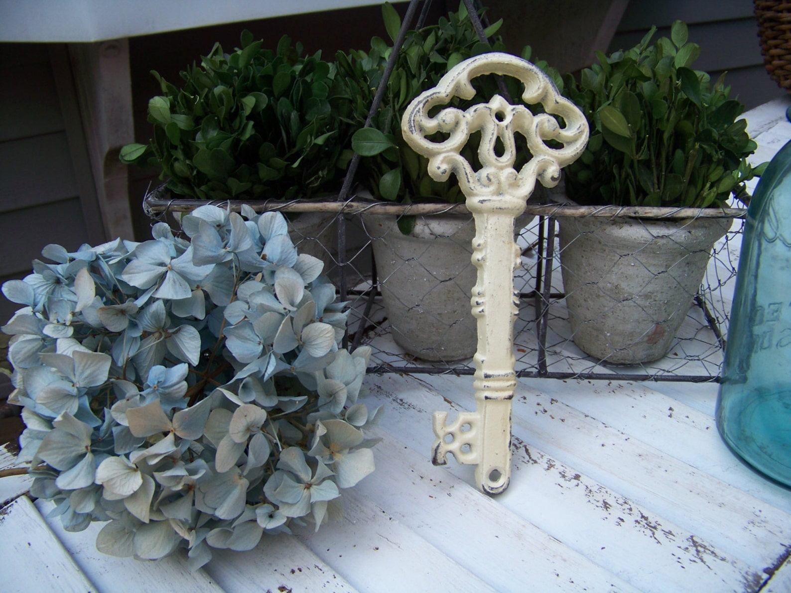 Distressed Cast Iron Key Wall Decor Keys Cast Iron Shabby | Etsy