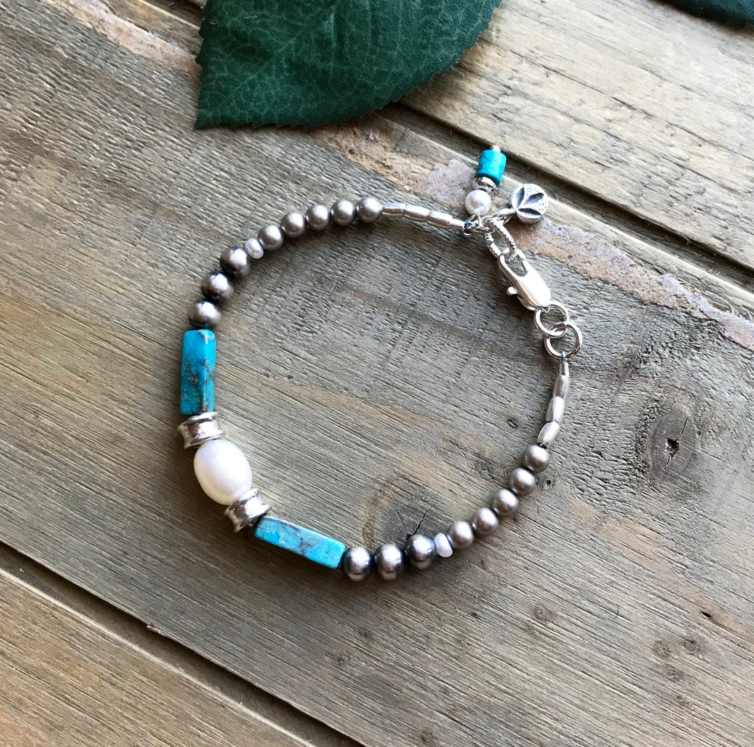 Sundance Style Turquoise Bracelet, Minimalist Pearl Bracelet, Southwest ...