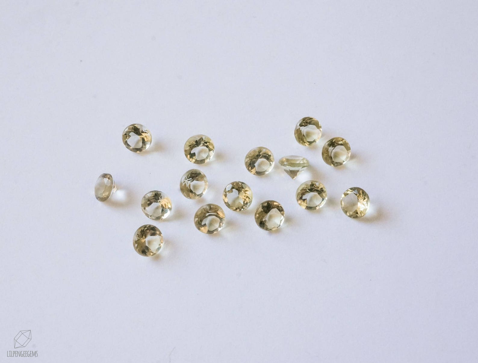 5mm Lemon Quartz Faceted Gemstone. Light Yellow Gem. Round Gem - Etsy