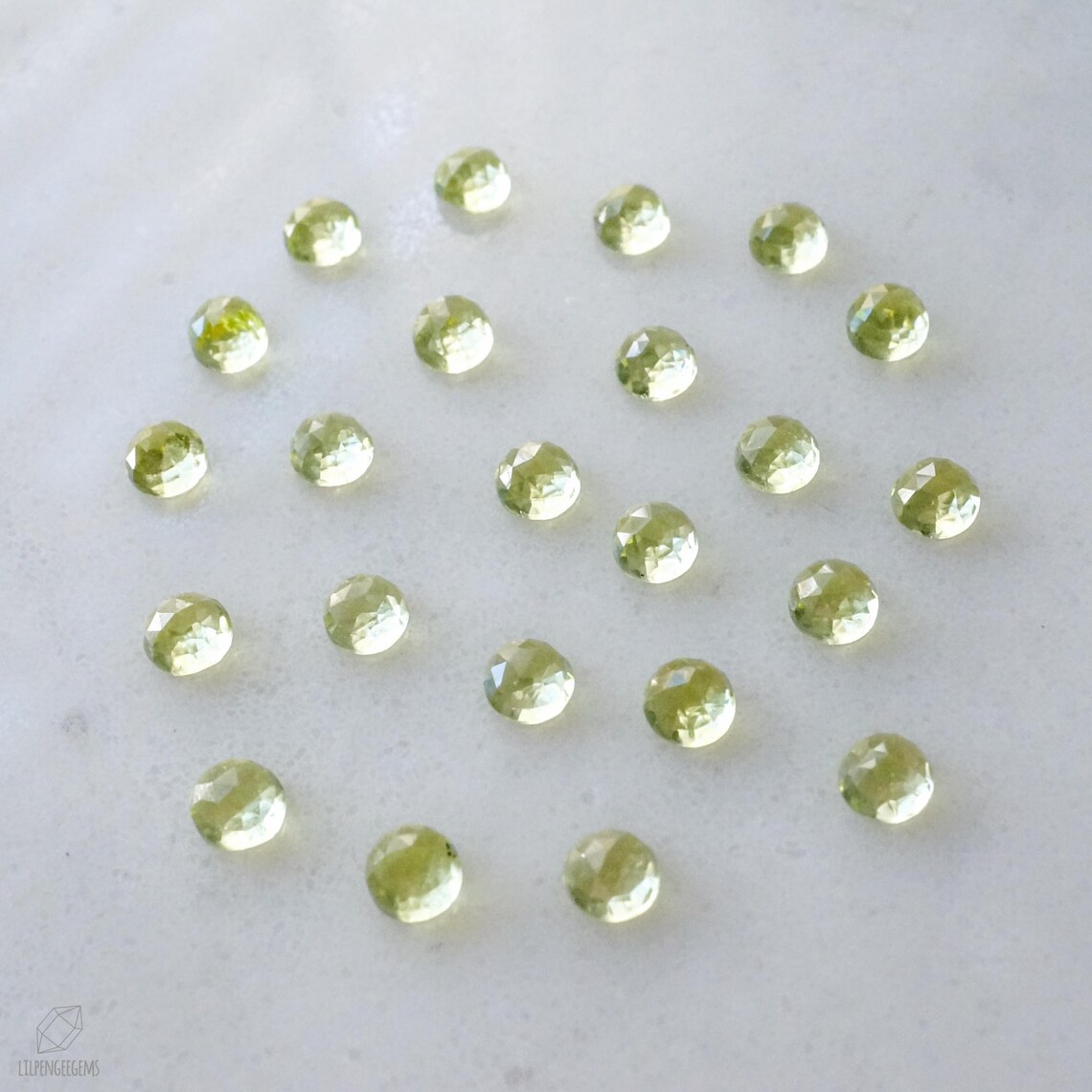 3mm Peridot Rose Cut Cabochon. Green Gemstone Peridont - Etsy