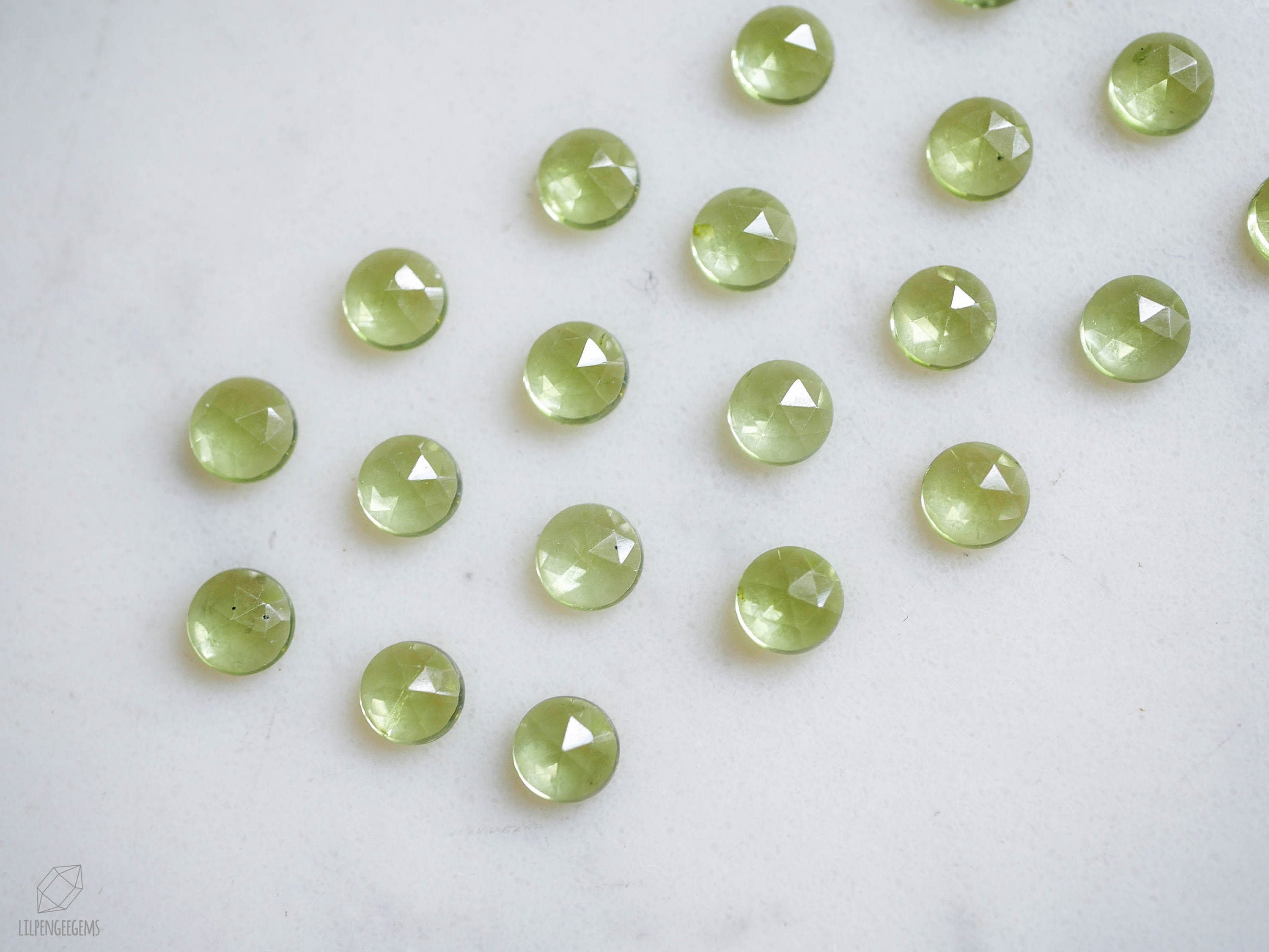 5mm peridot cabochon. Rose cut peridot green gemstone. light | Etsy