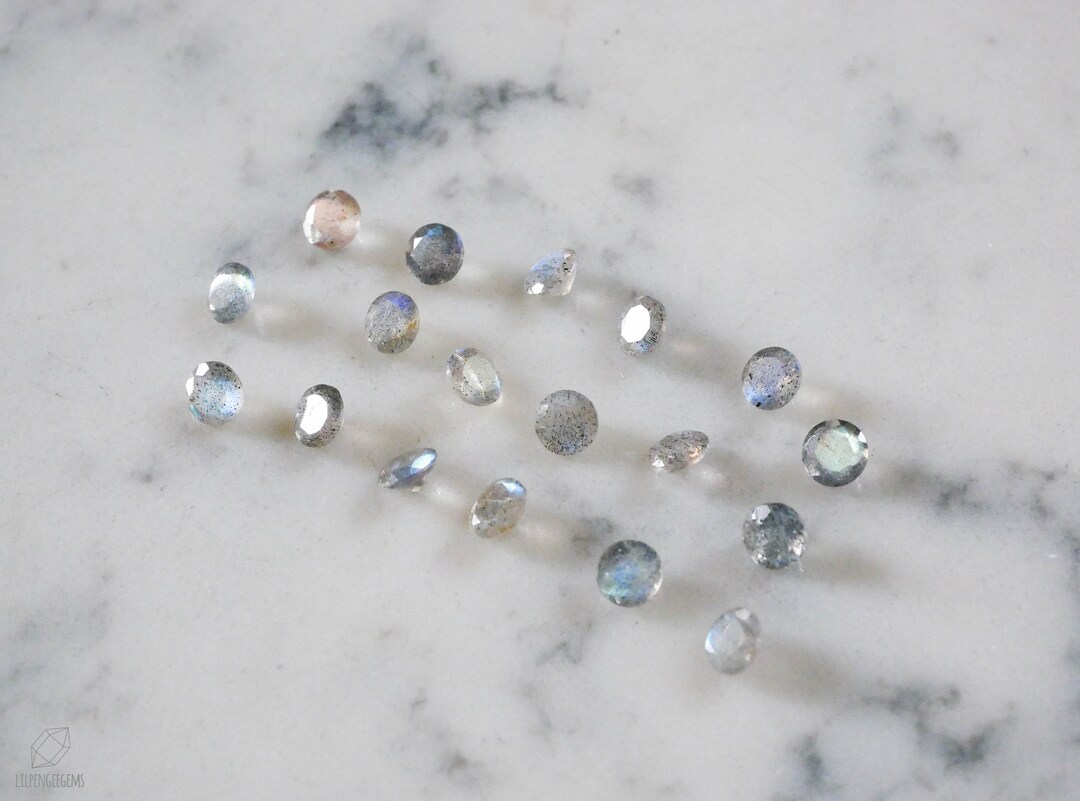 5mm Labradorite Faceted Gemstones. Grey Blue Flash Gemstone Gray Loose ...