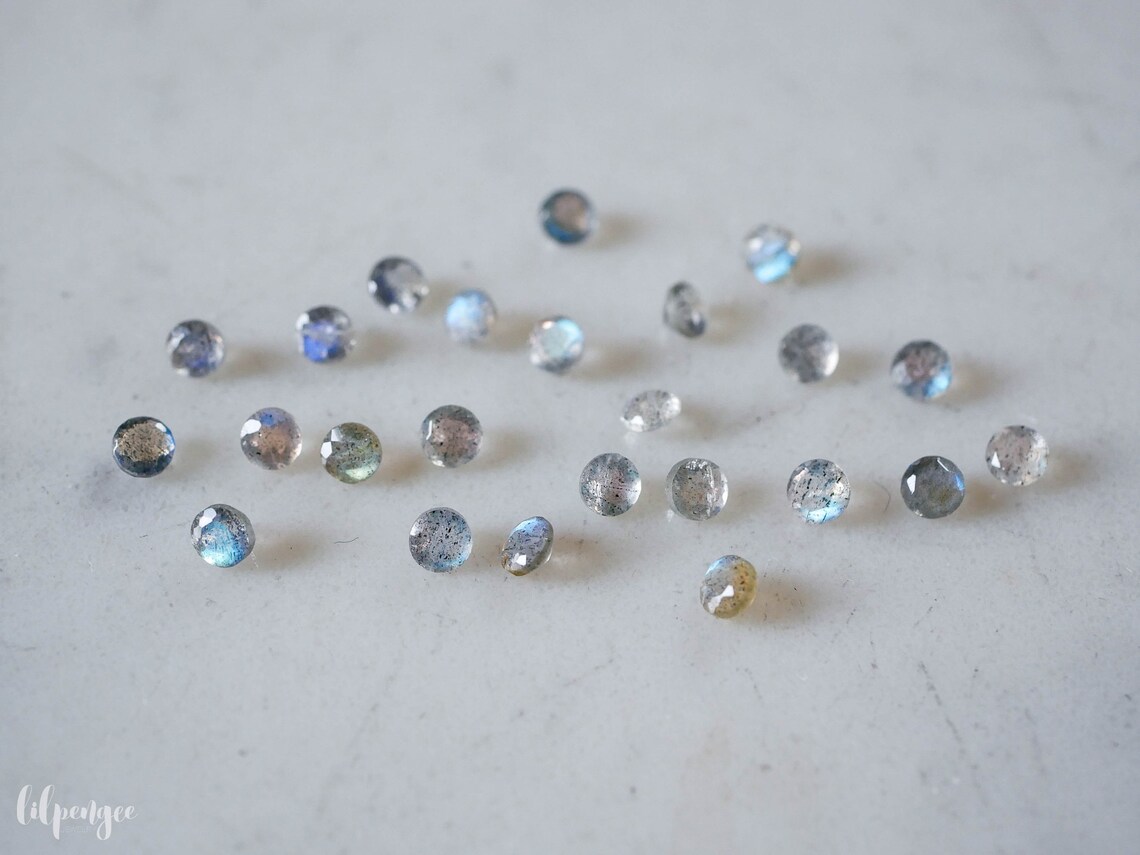 3mm Labradorite Faceted Gemstones. Grey Blue Flash Gemstone Gray Loose ...