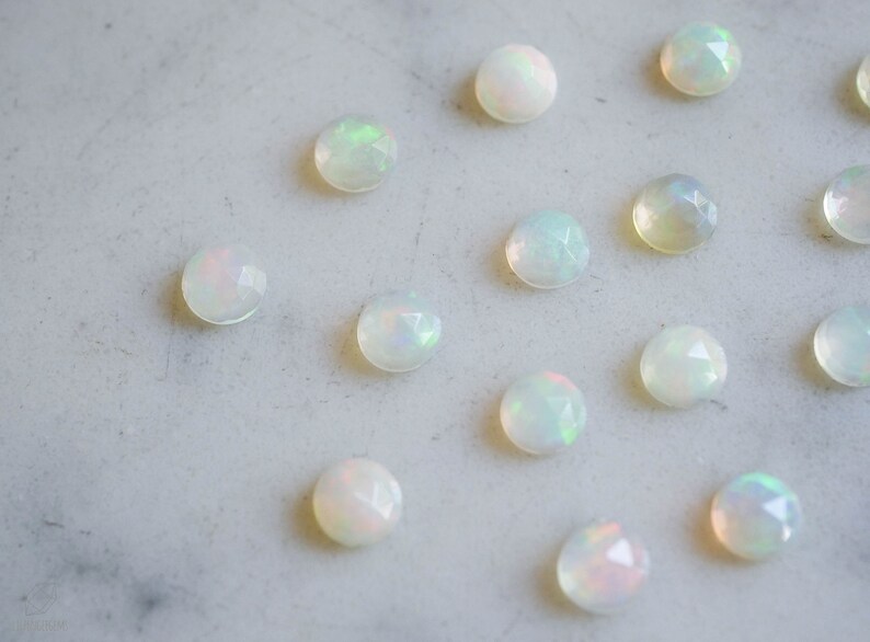 5mm Ethiopian Rose Cut Cabochon. Glowing Radiant Gemstone Flashy Opal ...