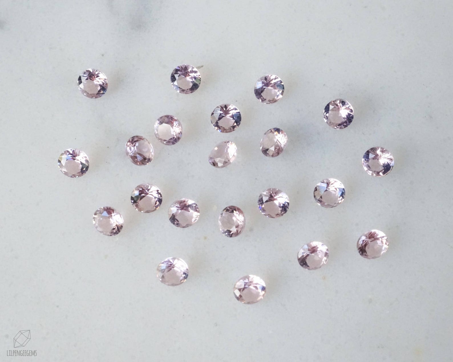 3mm DUSTY ROSE Faceted CZ Gemstones. Dusty Pink Gem. Mauve Brilliant ...
