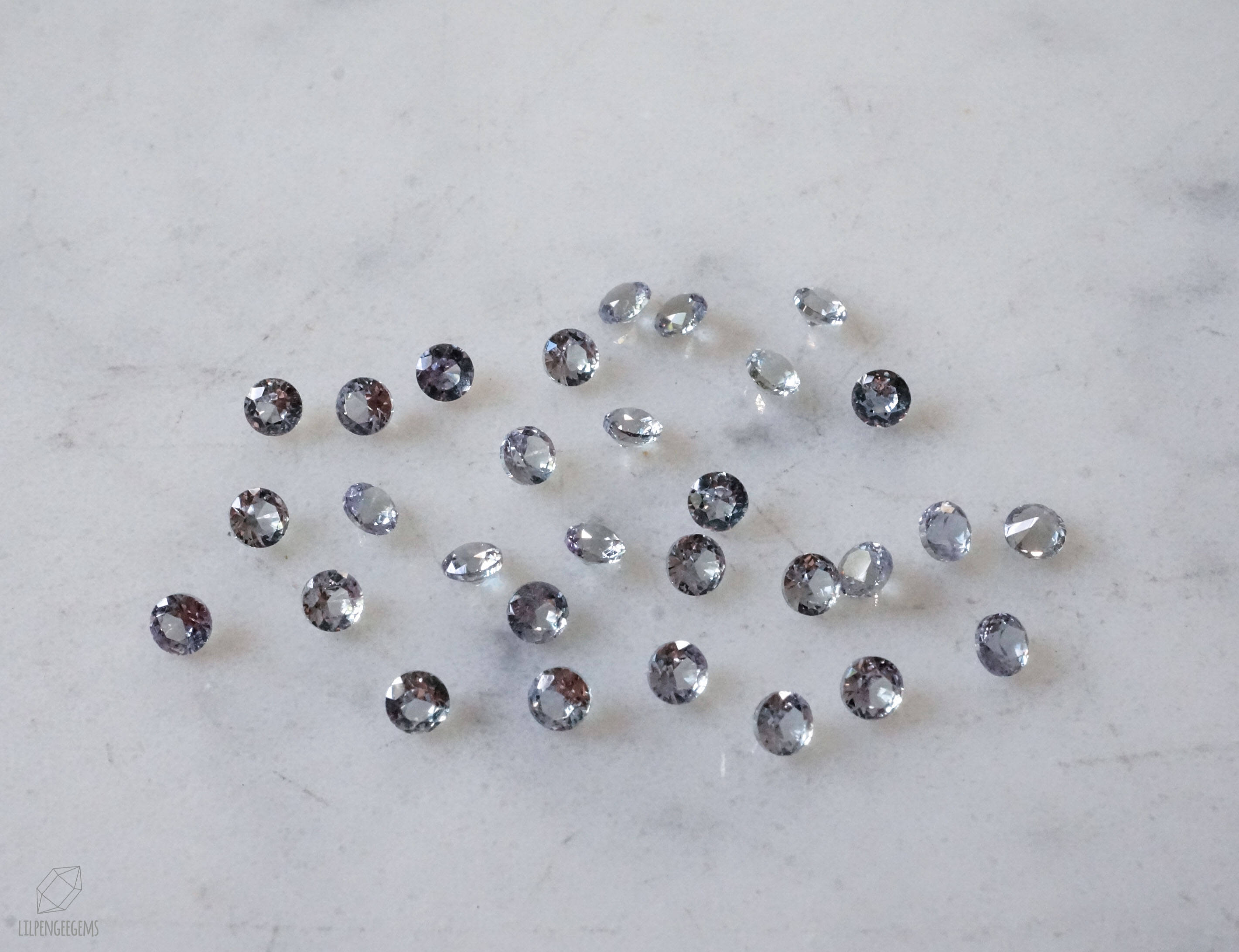 3mm Lab Alexandrite Round Gemstones. Violet Purple Green Color Changing ...
