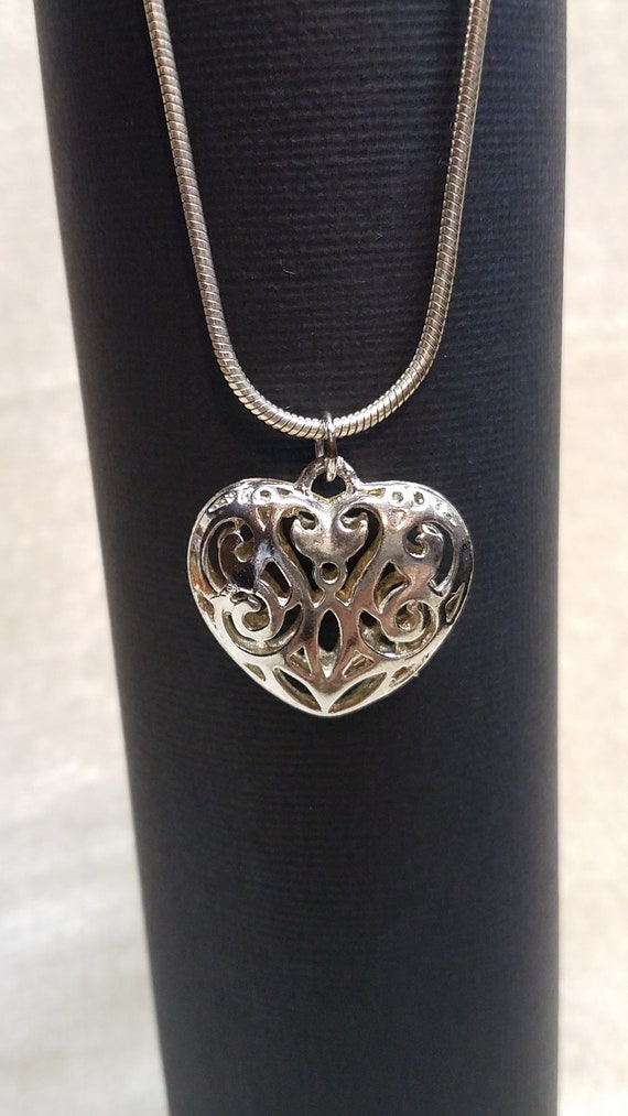 Silver Filigree Snake Bracelet. - Gem