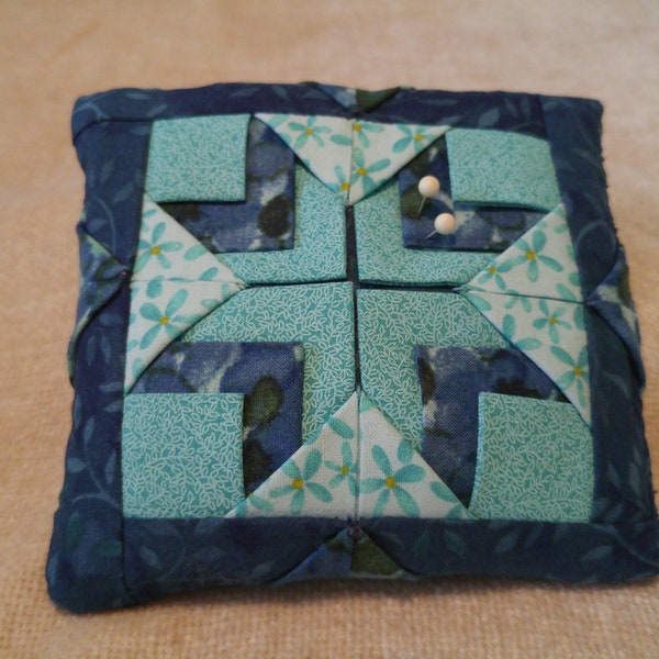 Square Pincushion - Etsy