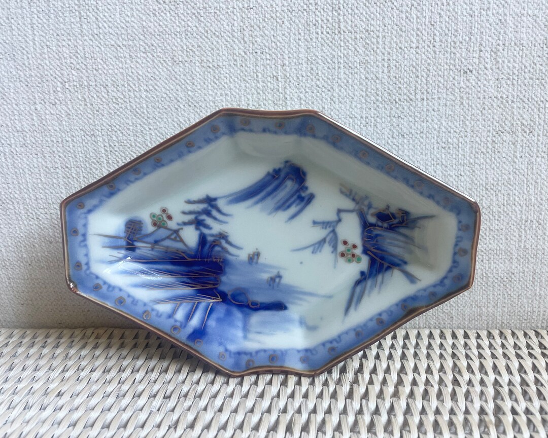 Japanese Blue and White Porcelain Octogon Plate Decorative Asian Dish ...