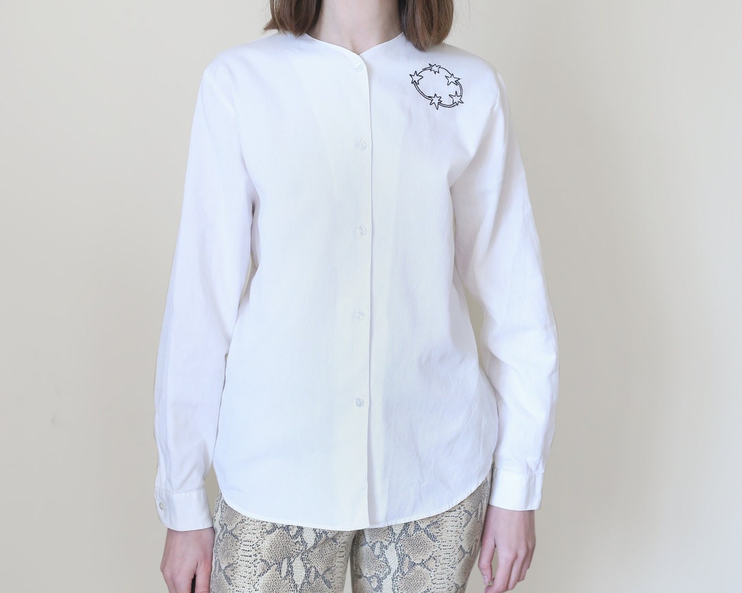 Hand Embroidered White Button up Shirt, S-M - Etsy