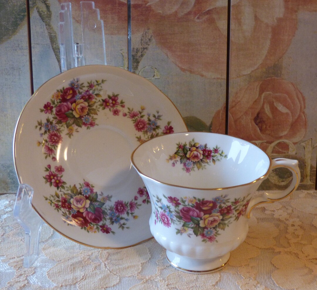 Paragon Tea Cup - Flower Festival - Rose Bouquet - Etsy