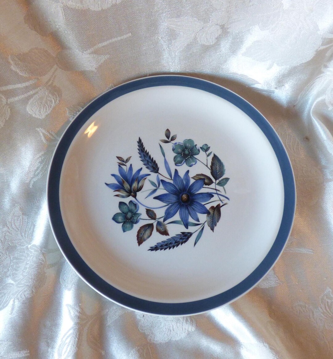 Set of 4 Luncheon Plates, Alfred Meakin, Glo-white Ironstone, Country ...