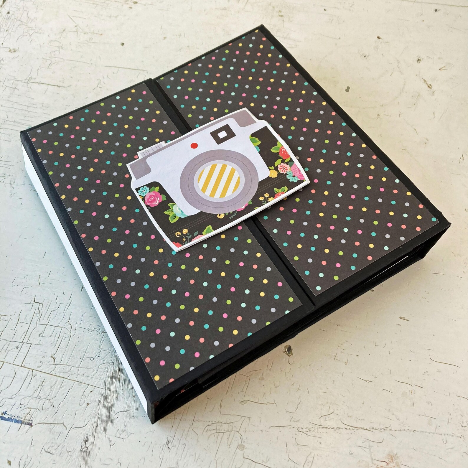 Fun Handmade Memory Scrapbook for Photos, Journaling, Memorabilia ...