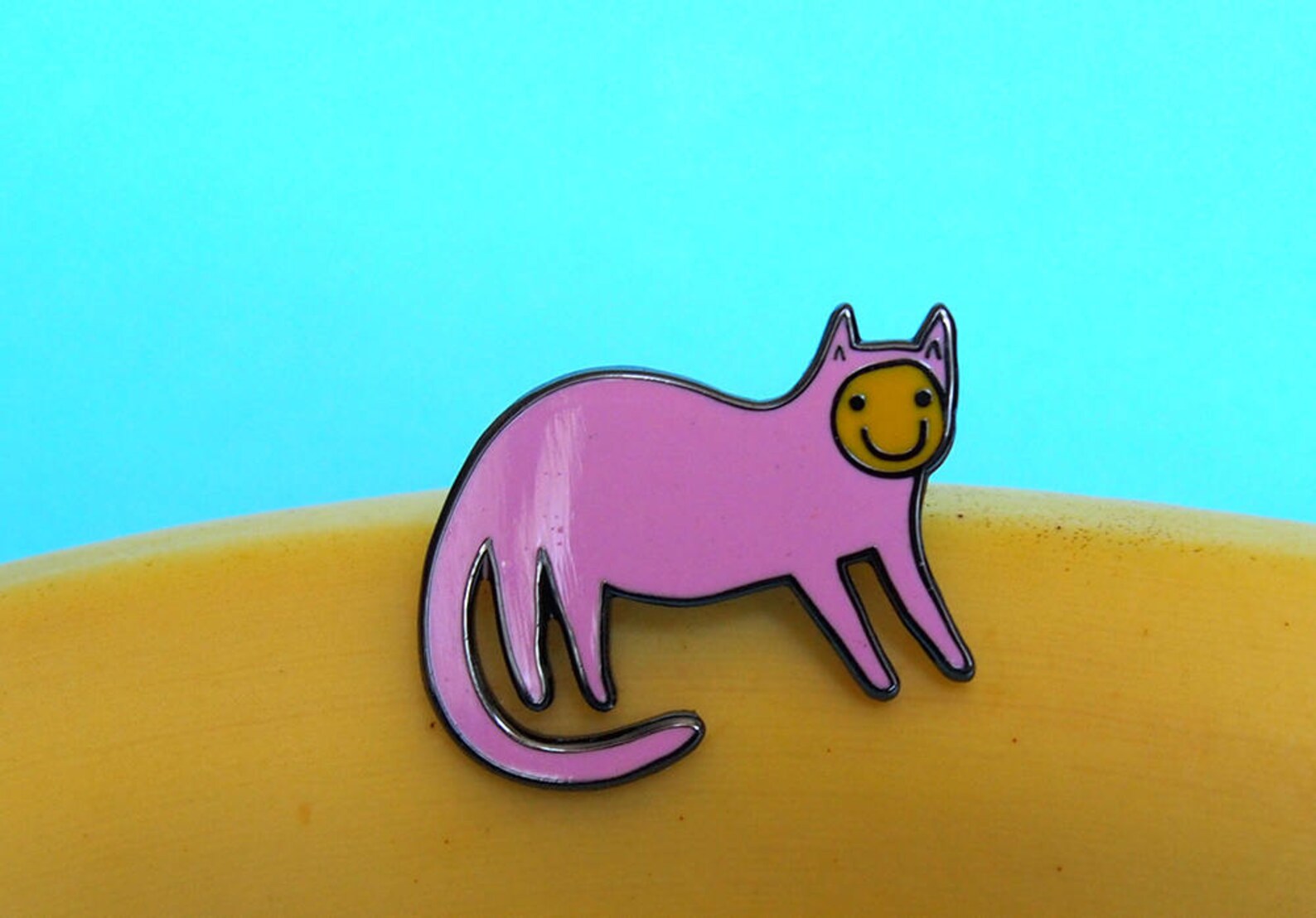 Smiley Face Cat Enamel Pin Badge | Etsy