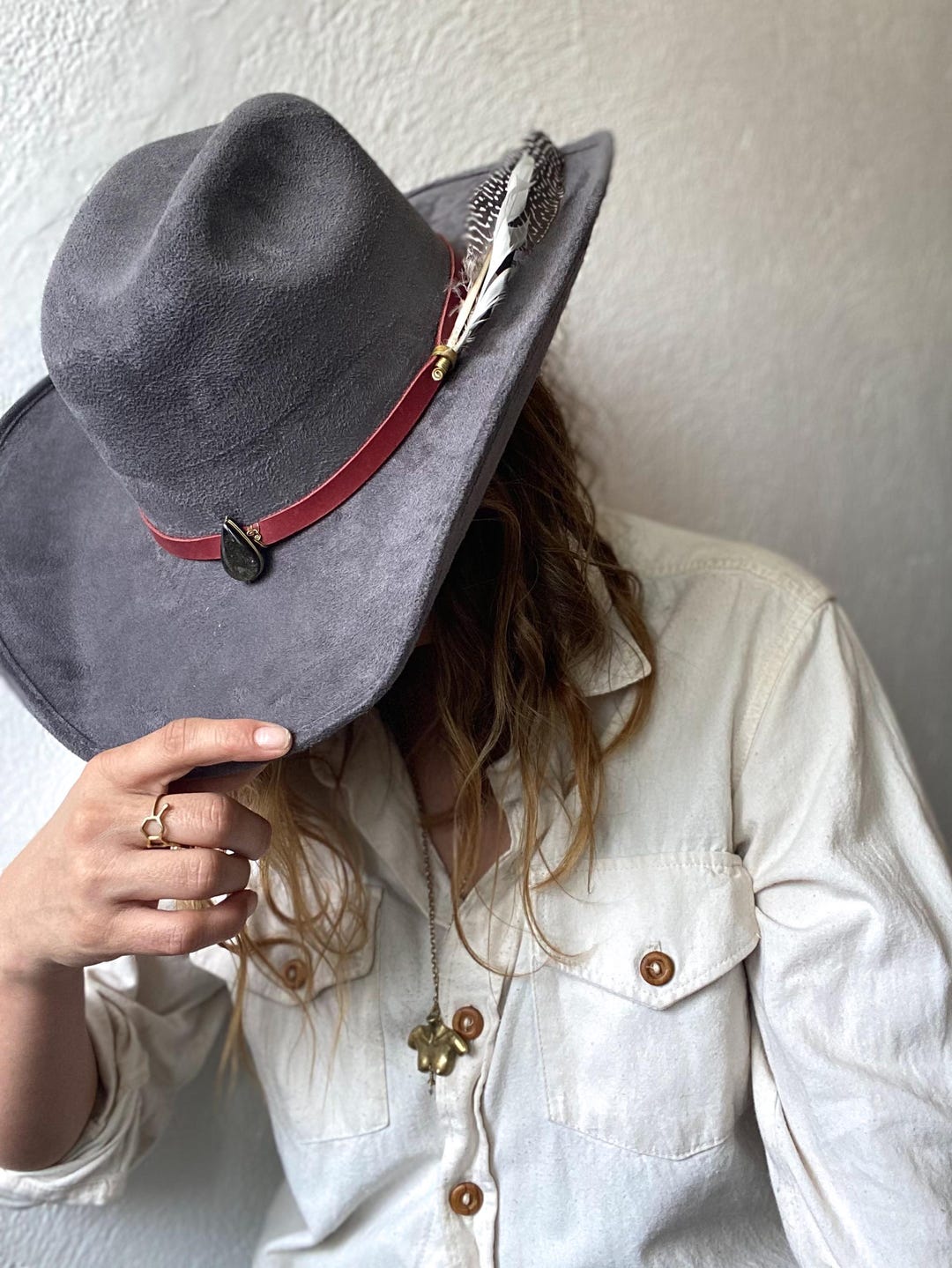 Gray COWBOY HAT With Golden OBSIDIAN Stone and Natural Feathers ...