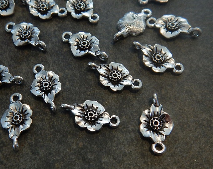 8 Beautiful New Flower Connectors Silver or Bronze Flower Connectors ...