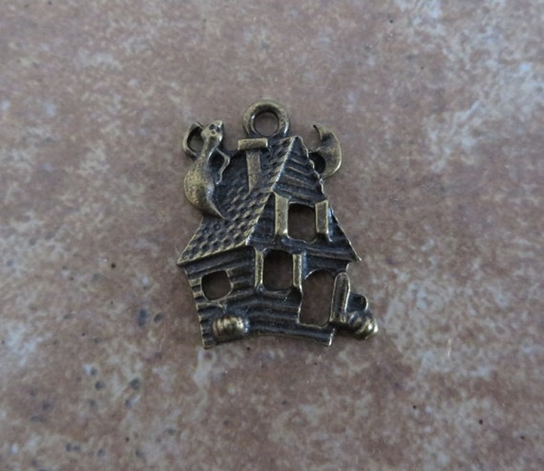Bronze Ghostly Haunted House Charms Ghosts and Pumpkins Bronze Spooky ...