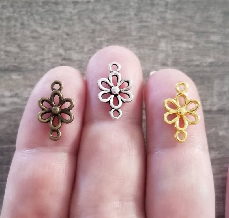 12 Tiny Flower Connectors Darling Gold Bronze Silver Flower - Etsy