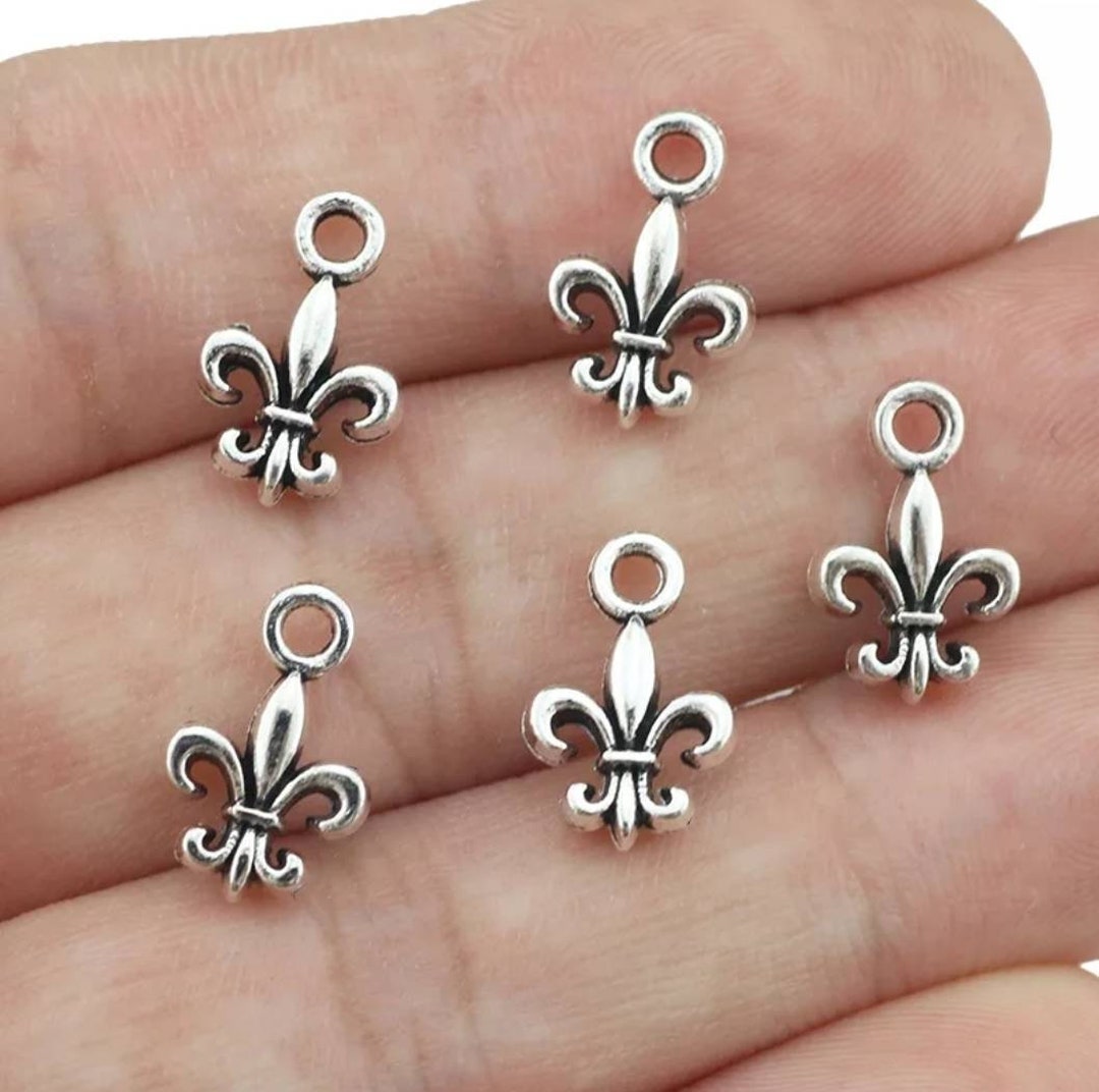 10 Tiny Fleur De Lis Charms Mini Fleur De Lis Charms Lily Charms France ...