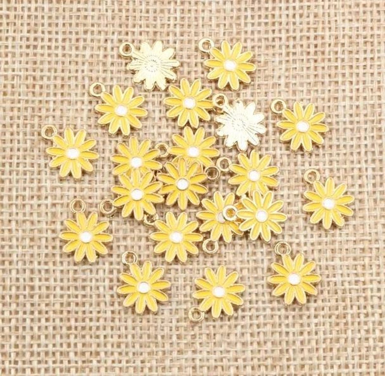 10 Tiny Enamel Daisy Charms Mini Enamel Flower Charms Colorful - Etsy