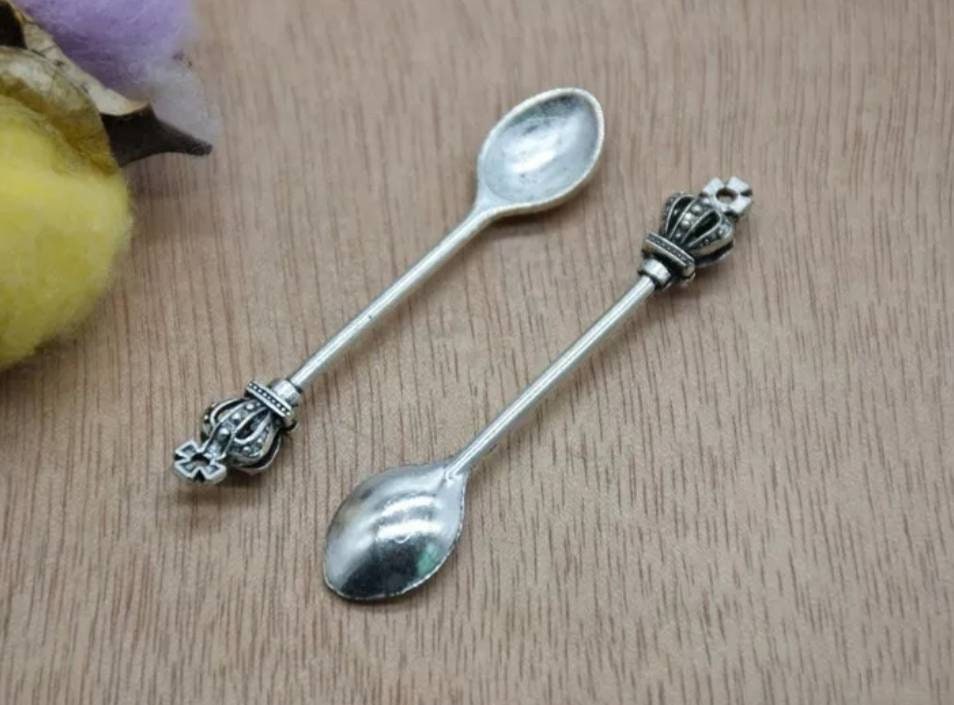 2 Long Spoon Pendants Royal Spoons Crown Spoons Beautiful Well - Etsy UK