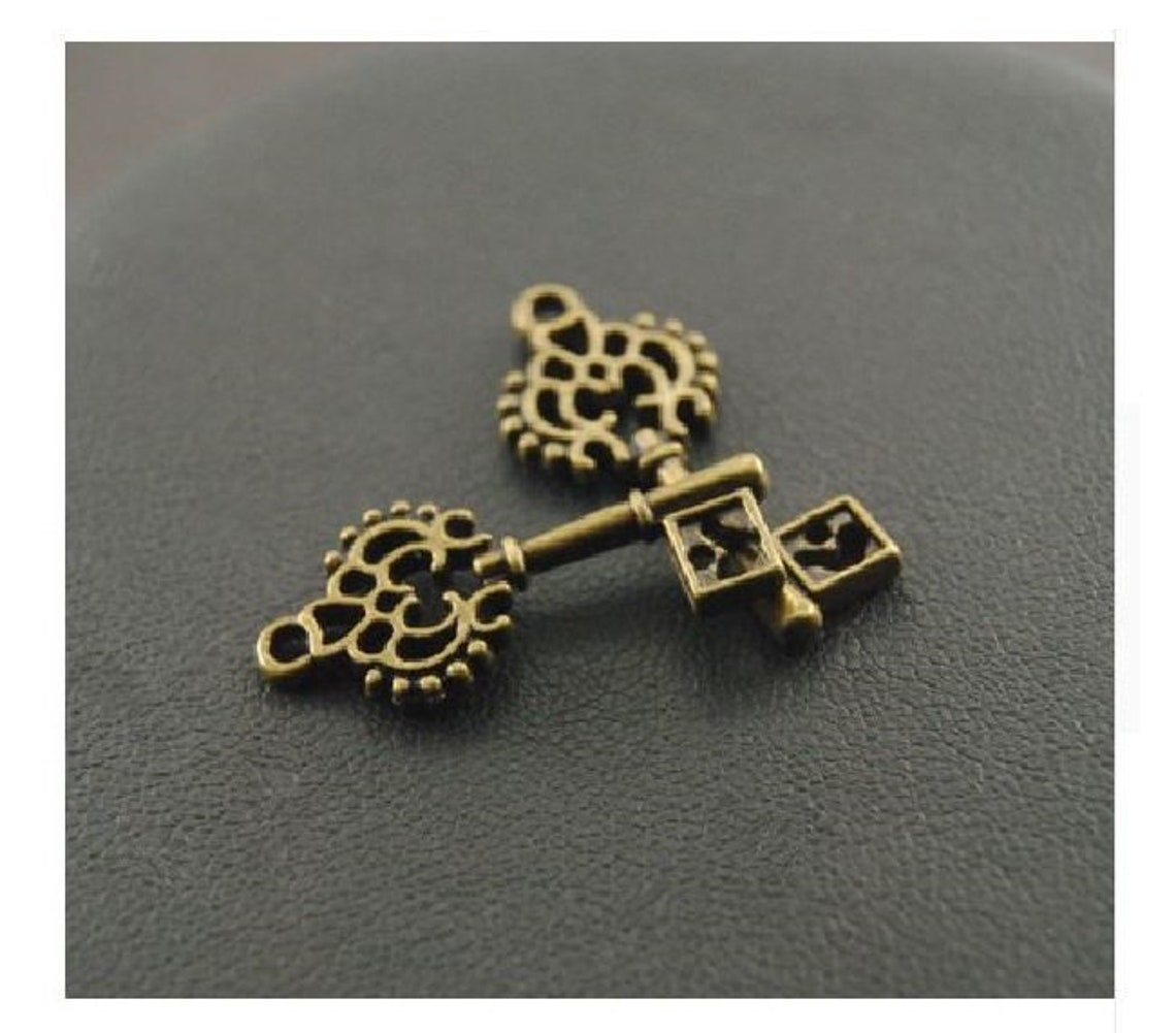 Filigree Key Charms Small Keys Pendants With Heart Detail - Etsy