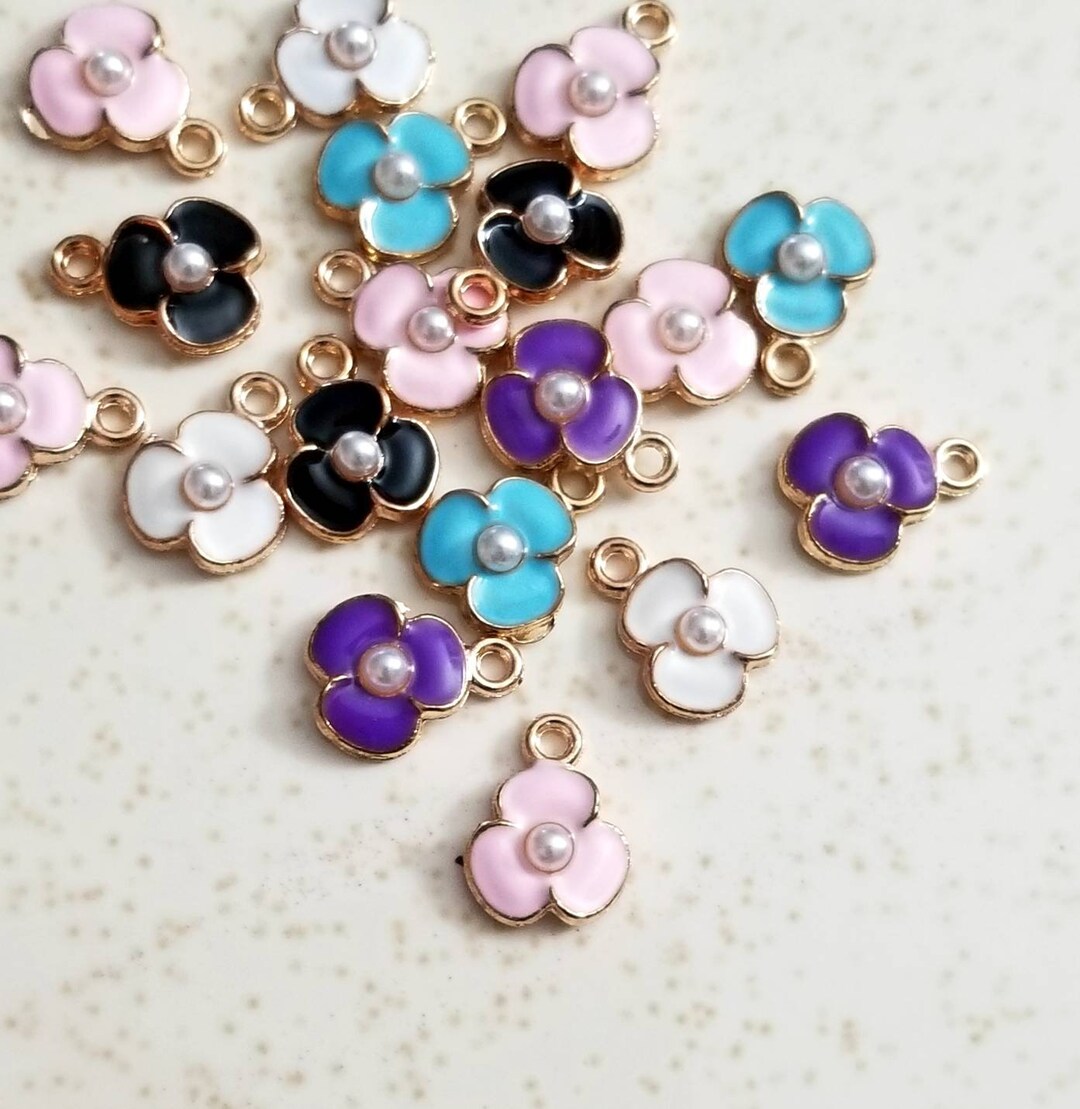 Tiny Enamel Flower Charms Mini Colorful Flower Charms With Faux Pearl ...