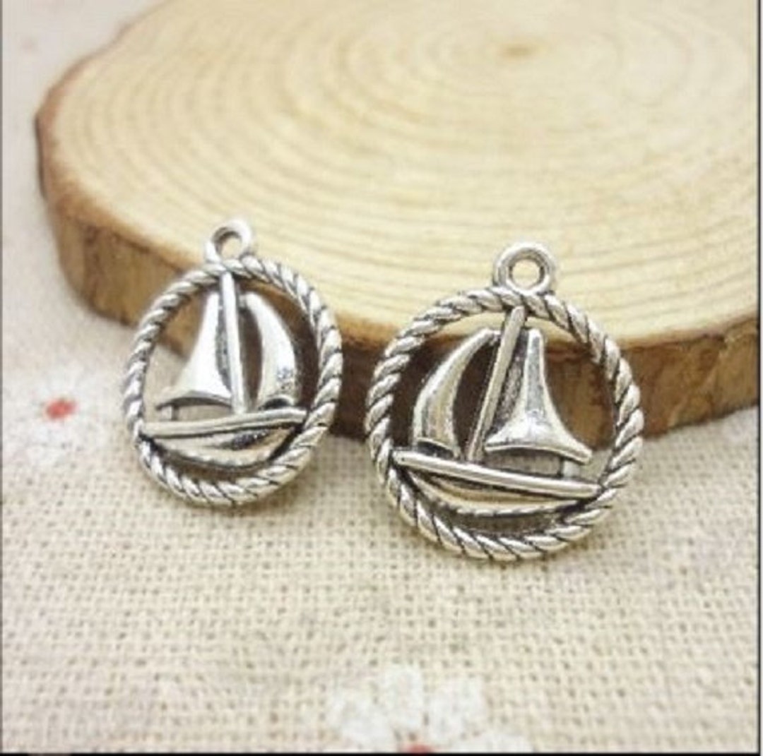 10 Small Sailboat Charms Silver Boat Charms in Rope Circle Nautical ...
