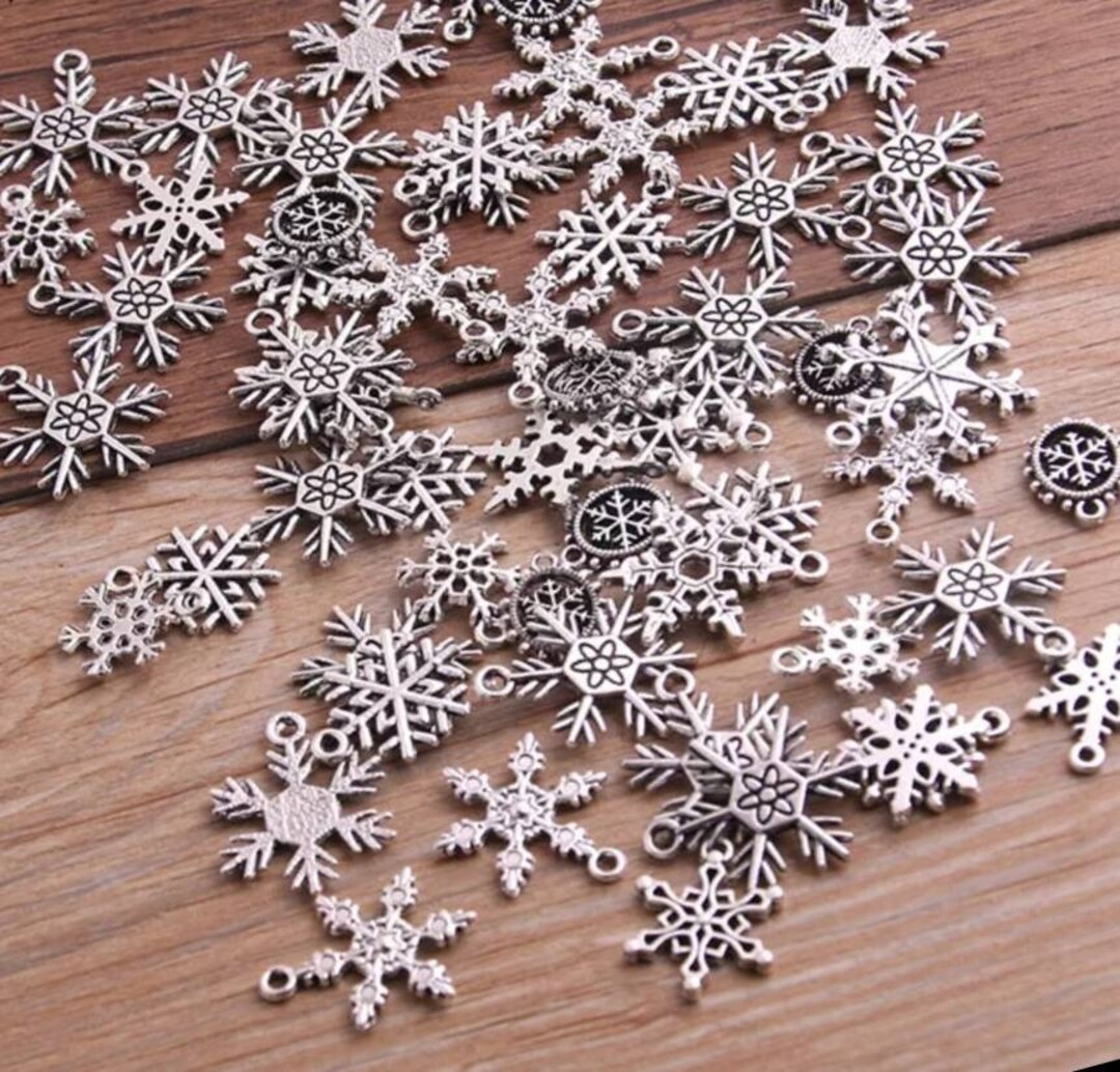 Snowflake Charm Assortment Winter Holiday Christmas Charms Random ...