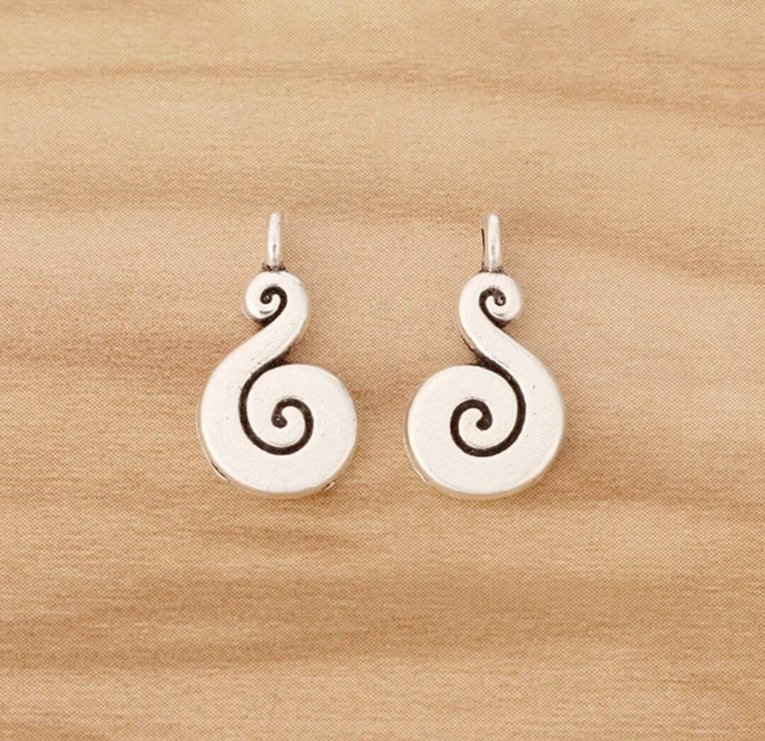 6 Gorgeous Swirl Charms Well Crafted Earring Drops Boho Labyrinth ...