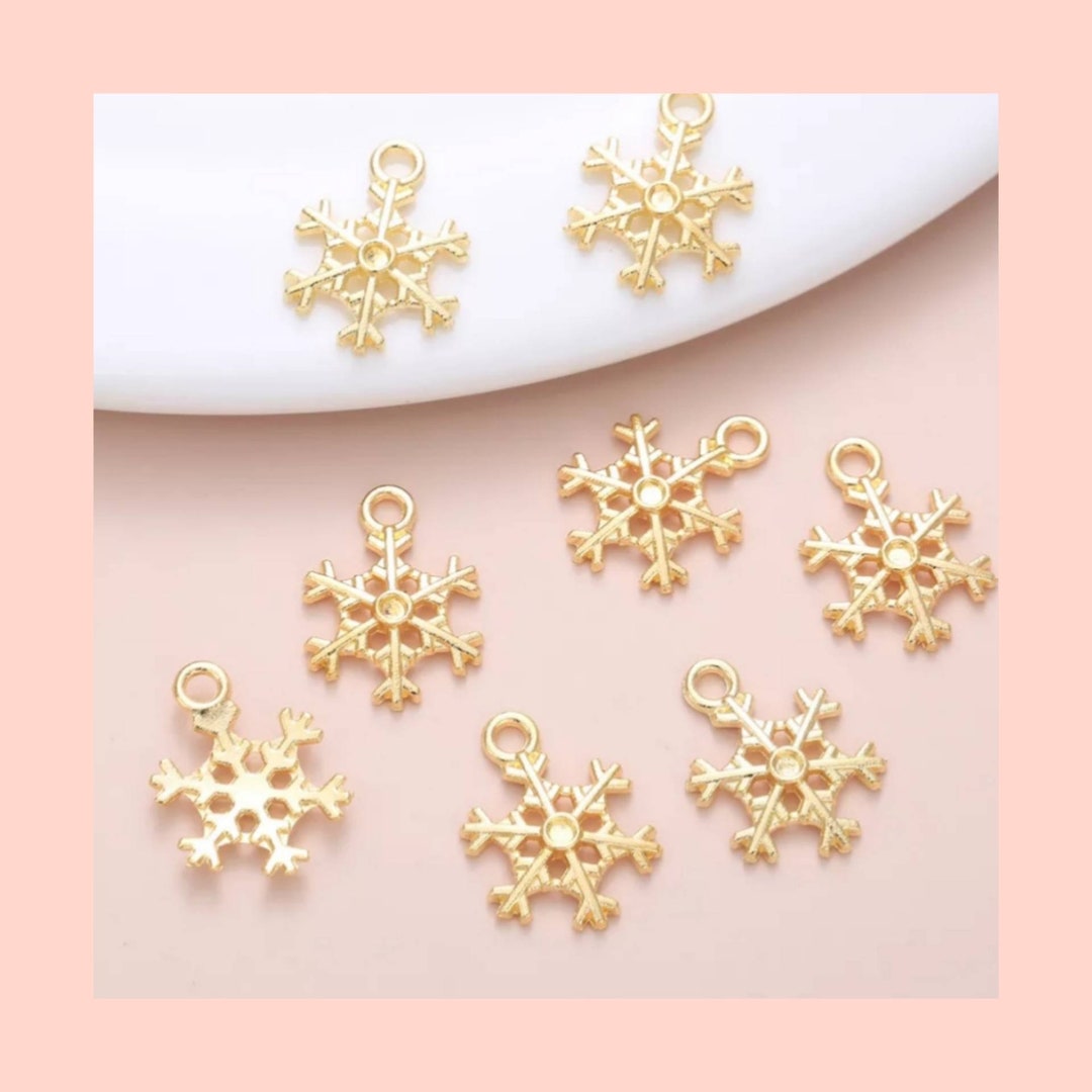 10 Lovely Gold Snowflake Charms Gold Christmas Charms Winter Snowflakes ...