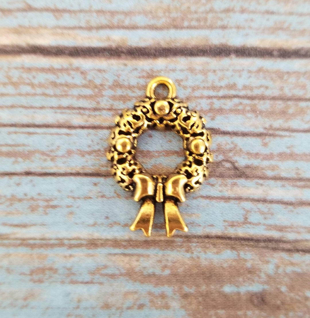 Antique Gold Wreath Charms Antique Gold Christmas Charms Christmas ...