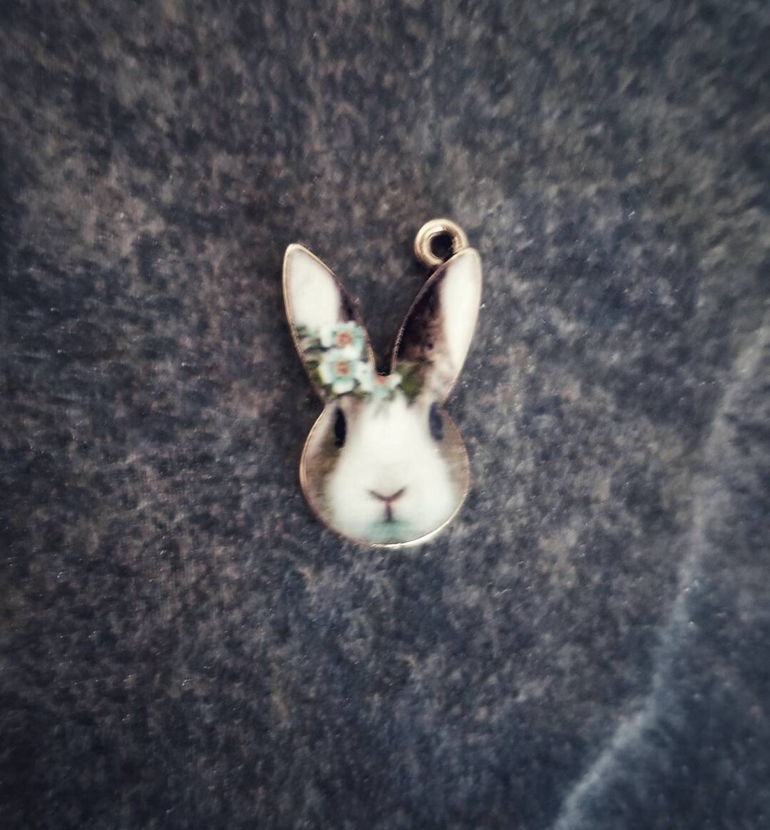 Adorable Bunny Rabbit Charms Enamel Bunny Charms Easter Charms Rabbit ...