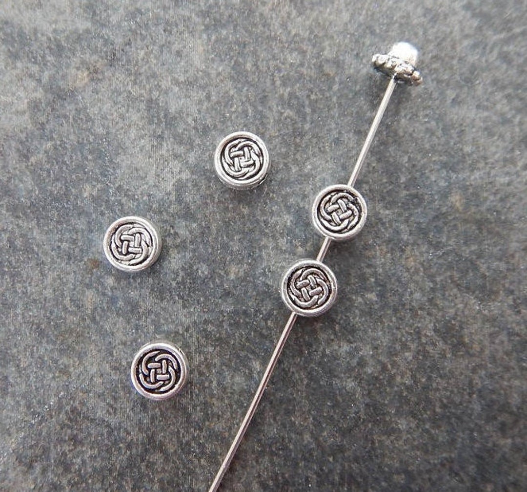 20 Tiny Round Celtic Knot Spacer Beads Varying Contrast St Patrick's ...