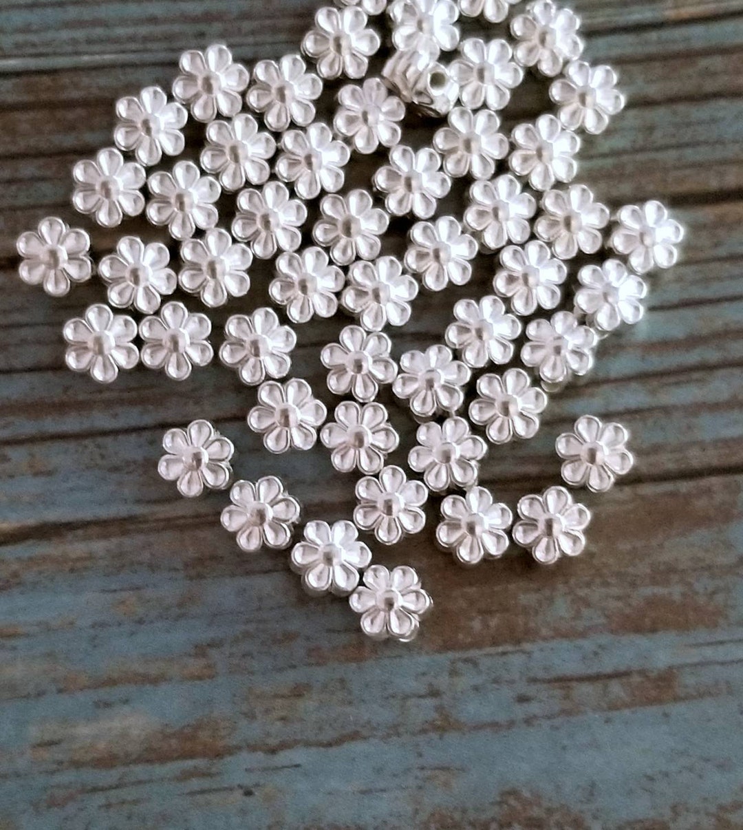 20 Bright Silver Daisy Beads Silver Daisy Spacer Beads Bright Silver ...