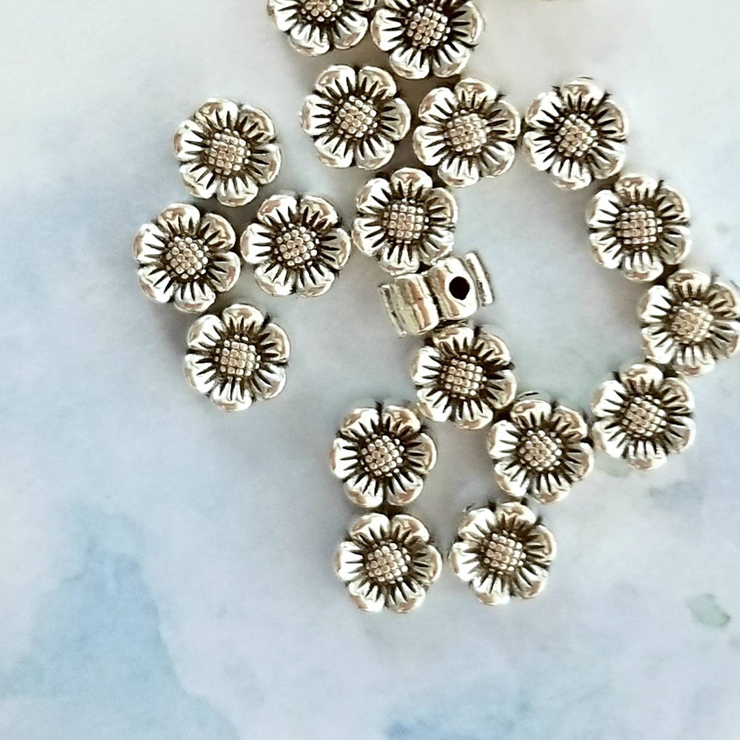 12 Beautiful Flower Spacer Beads Well Crafted Detailed Flower Beads ...