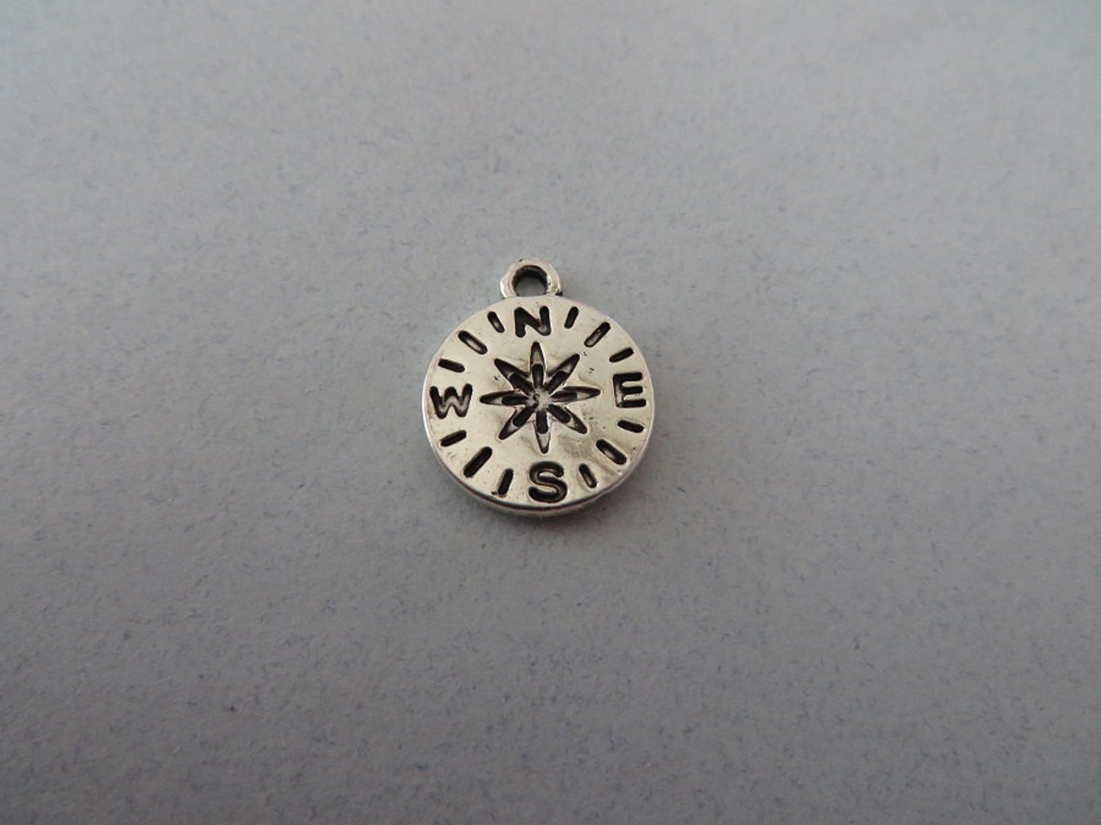 10 Small Compass Charms Rustic Varying Contrast Atq Silver - Etsy