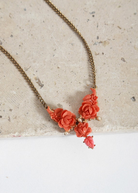 Vintage antique carved coral - Gem