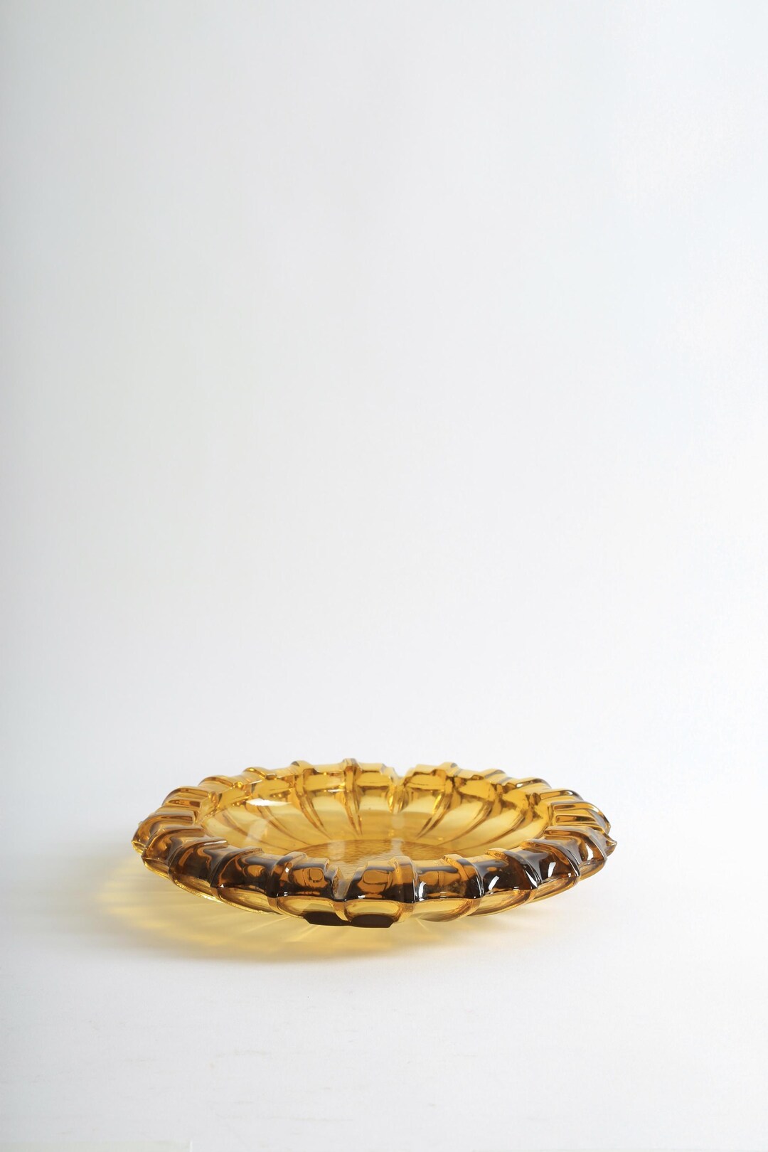 Vintage Blenko Moroccan Hazel Atlas Round Amber Glass Cigar Ashtray ...