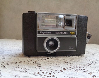 Vintage Keystone Everflash 10 Instant Loading Electronic Flash Camera ...