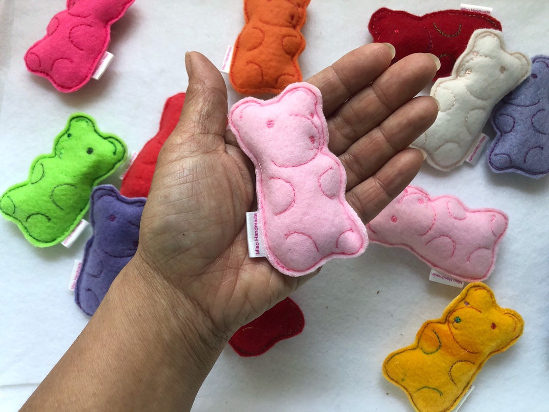 Organic Catnip Gummy Bear Toys: Vegan Felt Catnip Gift - Etsy