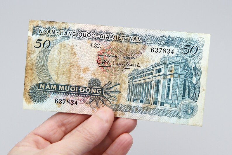 RARE South Vietnam 50 Dong Banknote 1969, National Bank Building Saigon ...