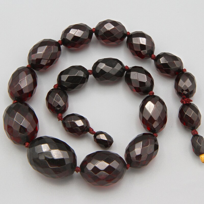 Cherry Red Bakelite - Etsy